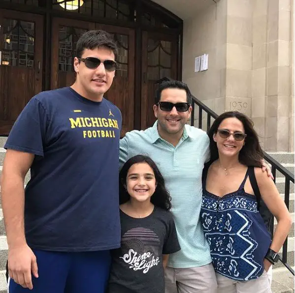 Adam Schefter Salary, Net Worth, Wife, Daughter, Height, Bio