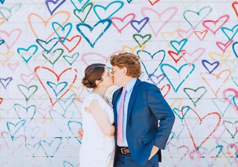 Ashley Parker Married, Engaged, Husband, Birthday, Salary