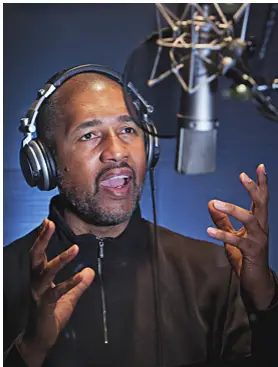 Dion Graham Wiki, Age, Married, Wife, Girlfriend, Gay, Net Worth, Family