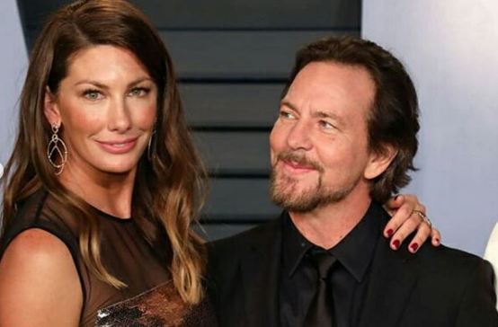 Eddie Vedder Wiki, Married, Wife, Children, Net Worth, Height, Age