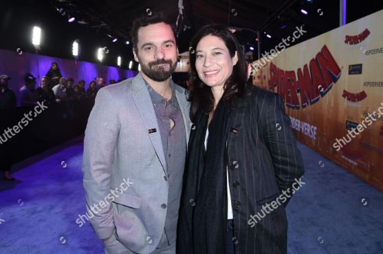 Erin Payne, Jake Johnson's Wife Wiki, Age, Net Worth, Kids, Family