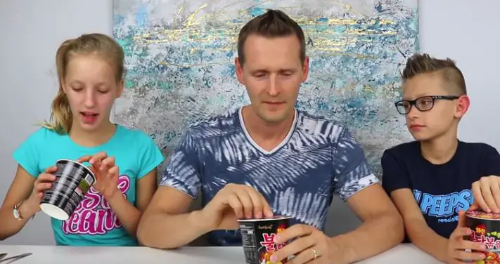 RonaldOMG Wiki, Age, Real Name, Net Worth, Parents, Facts