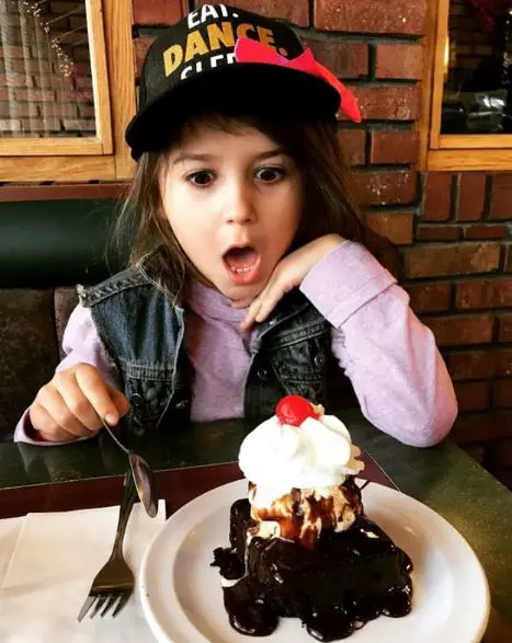 Jason Carr Wiki: Bio, Age, Married, Wife, Taryn Asher, Net Worth, FOX 2