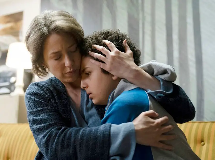 Elisha Henig Wiki, Age, Parents, Height, The Sinner