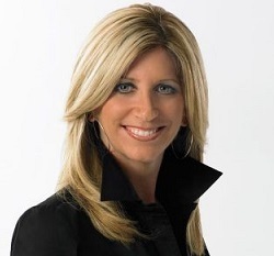 Laura Okmin Wiki, Age, Married, Husband, Divorce, Boyfriend