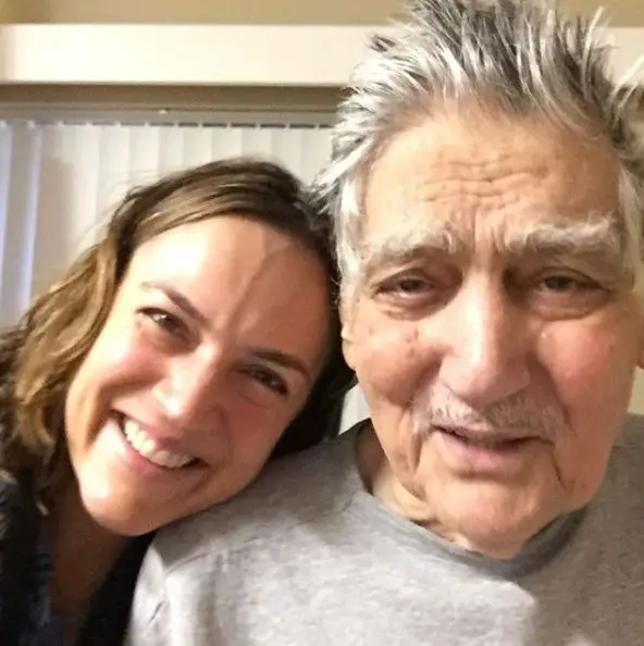 Lesley Fera Wiki: Age, Height, Sister, Married, Husband, Family, Net Worth