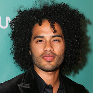 Manwell Reyes Wiki: Age, Birthday, Ethnicity, Wife, Family, Net Worth ...