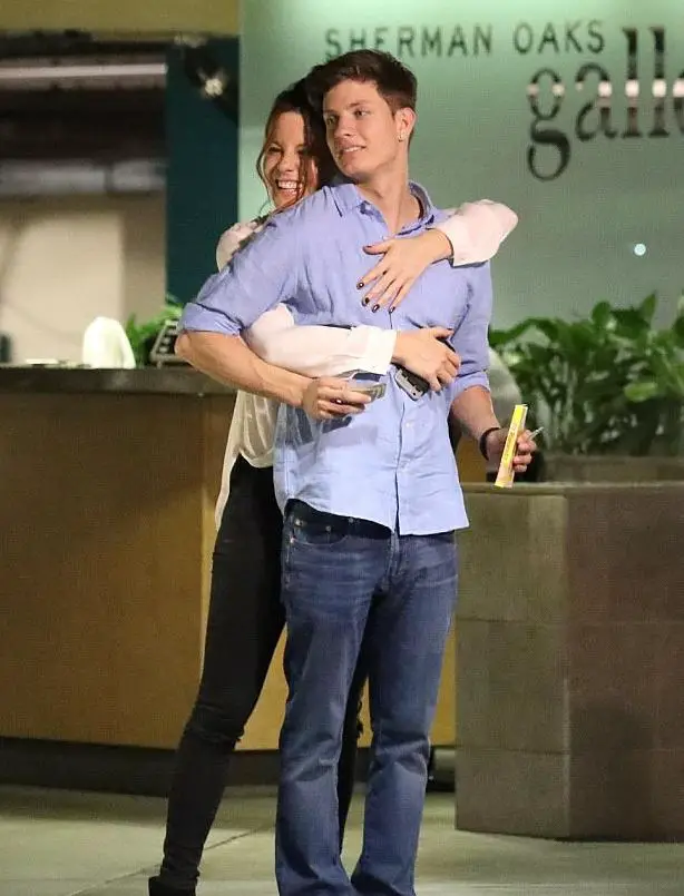 Matt Rife Wiki, Age, Girlfriend, Dating, Kate Beckinsale, Height, Ethnicity