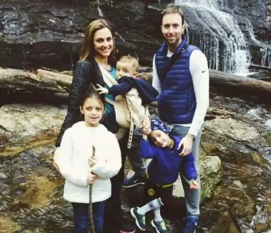 Paula Faris Wiki, Bio, Husband, Pregnant, Baby, Salary and Net Worth