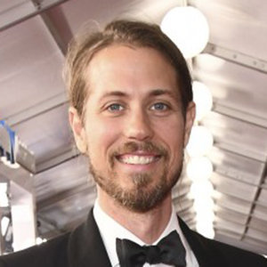 Tim Loden Wiki: Age, Height, Wedding, Net Worth- All About Yvonne ...