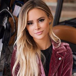 Amanda Stanton Wiki: Ex-Husband, Net Worth- Other Interesting Facts