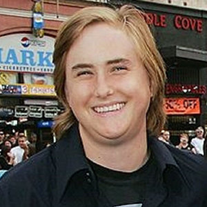 Boston Russell Wiki: Age, Married, Wife, Girlfriend, Gay, Family, Net Worth