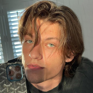 Jake Bongiovi: Bio, Age of Millie Bobby Brown's Rumored Boyfriend