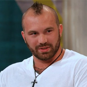 Adam Lind Wiki: Age, Wife, Girlfriend, Net Worth