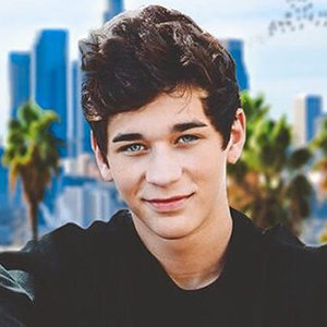 Brandon Rowland Wiki: Age, Girlfriend, Height, Net Worth
