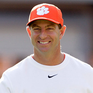 Dabo Swinney Wiki: Salary, Net Worth, Contract, Wife, Family