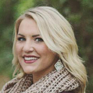 Grace Larson Age, Husband, Baby, Family, Net Worth Details