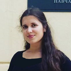 Nastya Nass [Fitness Coach] Wiki, Age, Height, High School, Dating