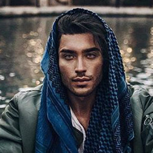 Toni Mahfud Wiki, Age, Girlfriend, Siblings, Hairstyle