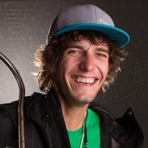 Tyler McLaughlin Wiki, Age, Girlfriend, Net Worth, Family, Sister, Height