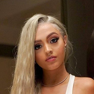 Woah Vicky Wiki, Net Worth, Parents, Dating Status, Ethnicity