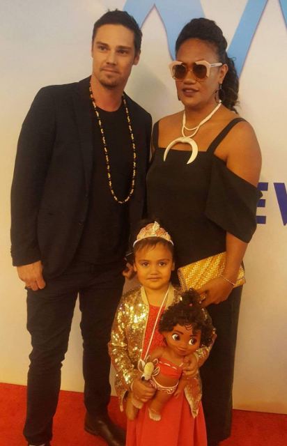 Jay Ryan Married, Wife, Girlfriend, Dating, Daughter, Family, Net Worth