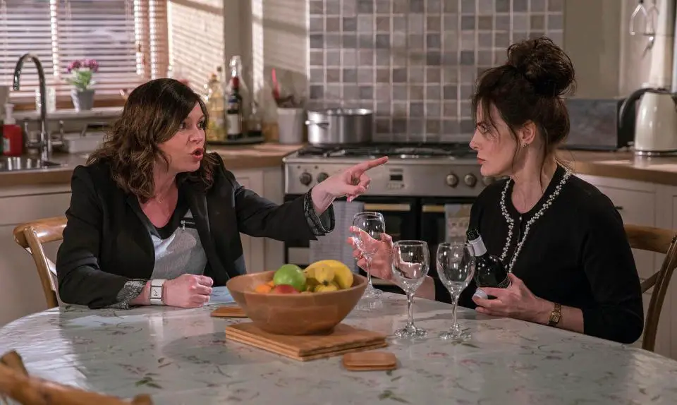 Emmerdale`s Sally Dexter, Children, Family, Net Worth, Now.